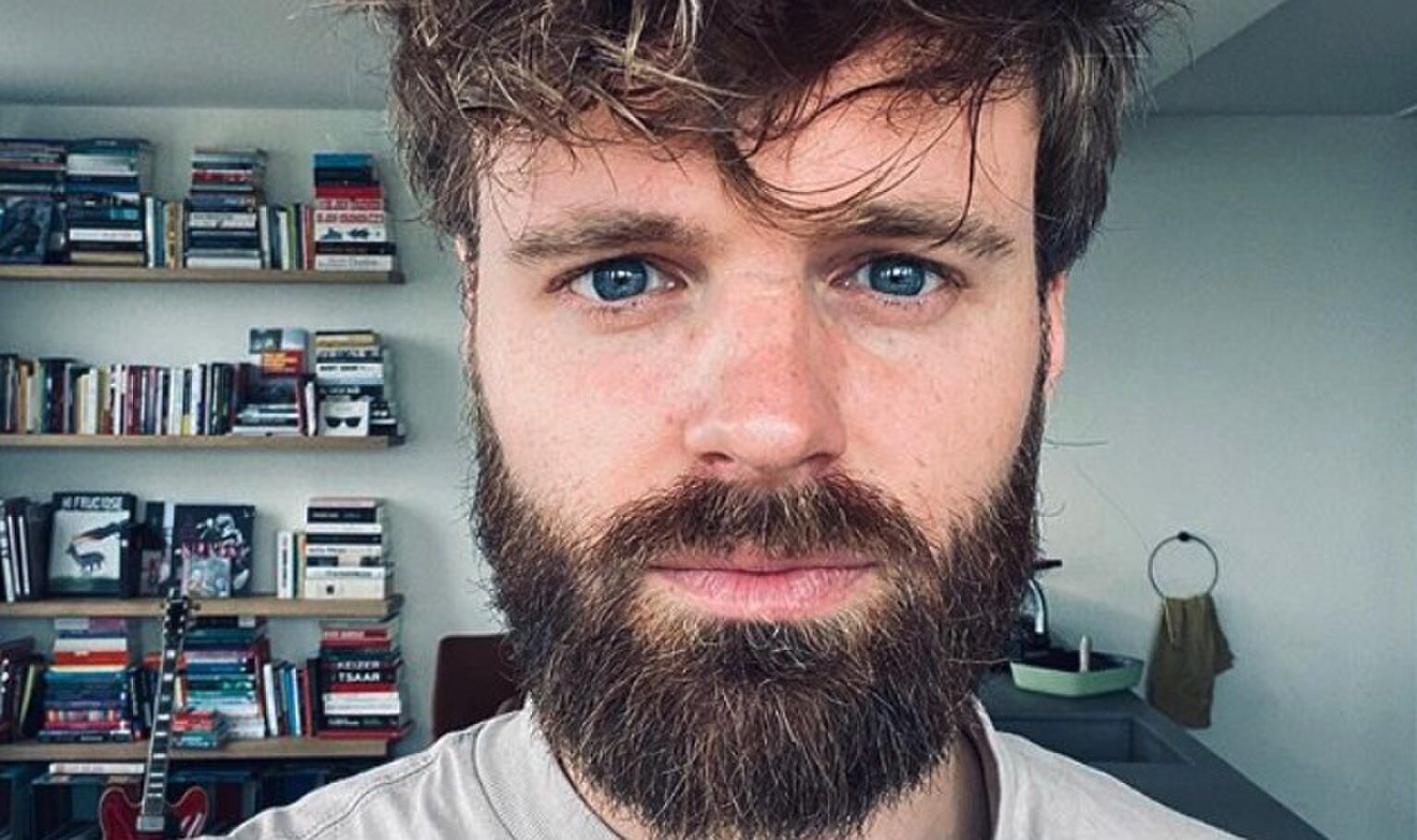 Dit is het vermogen van BOOS-presentator Tim Hofman